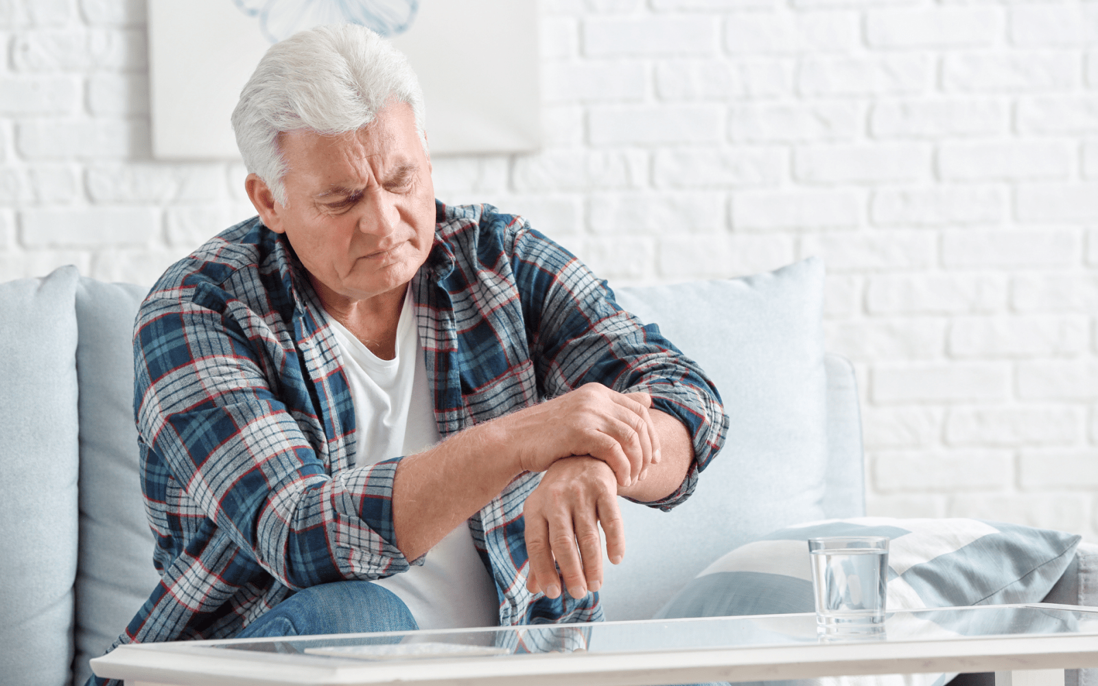 Parkinson : un fruit tropical en cause, et ce n’est pas ce que vous croyez