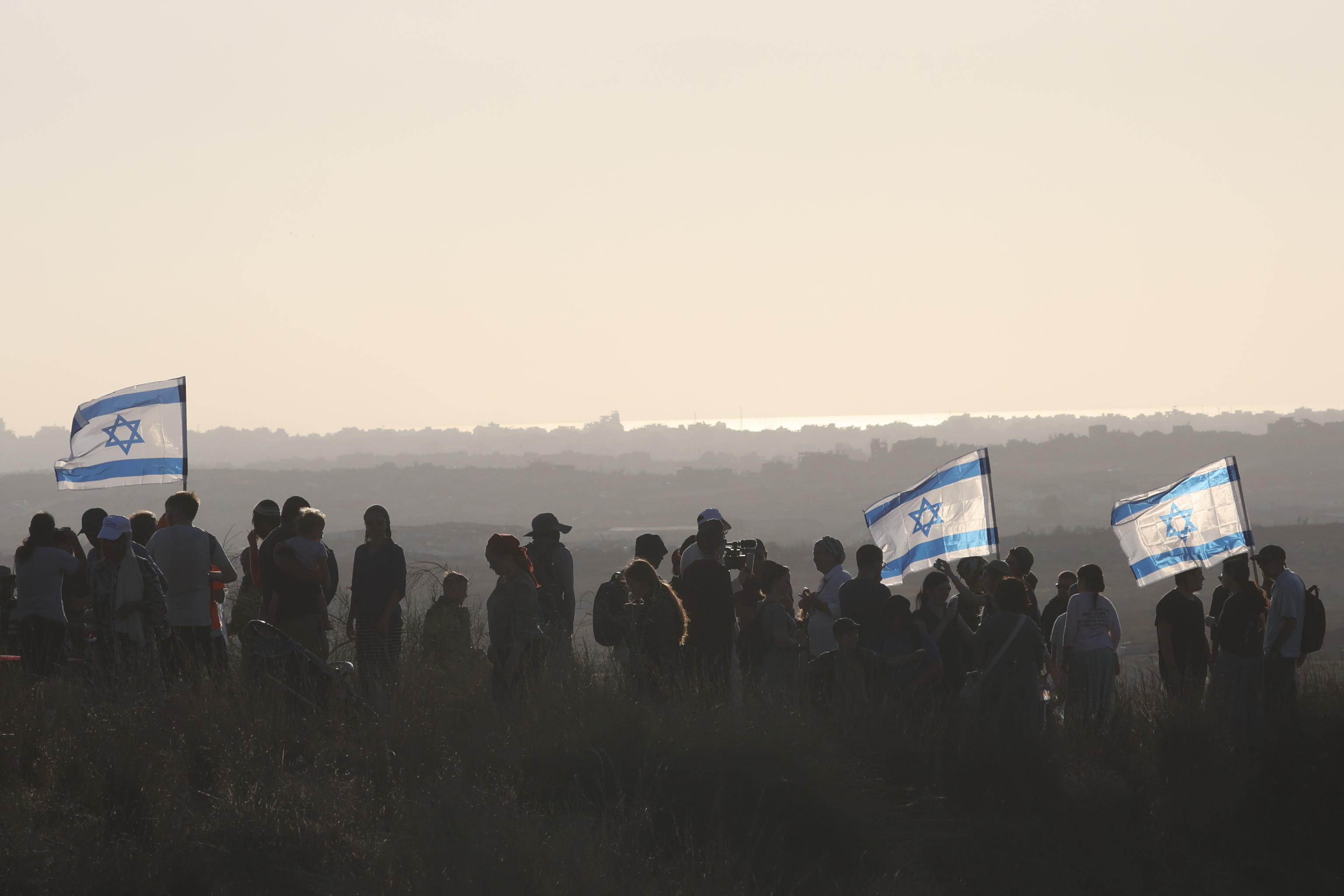 Presidio di coloni israeliani al confine con Gaza