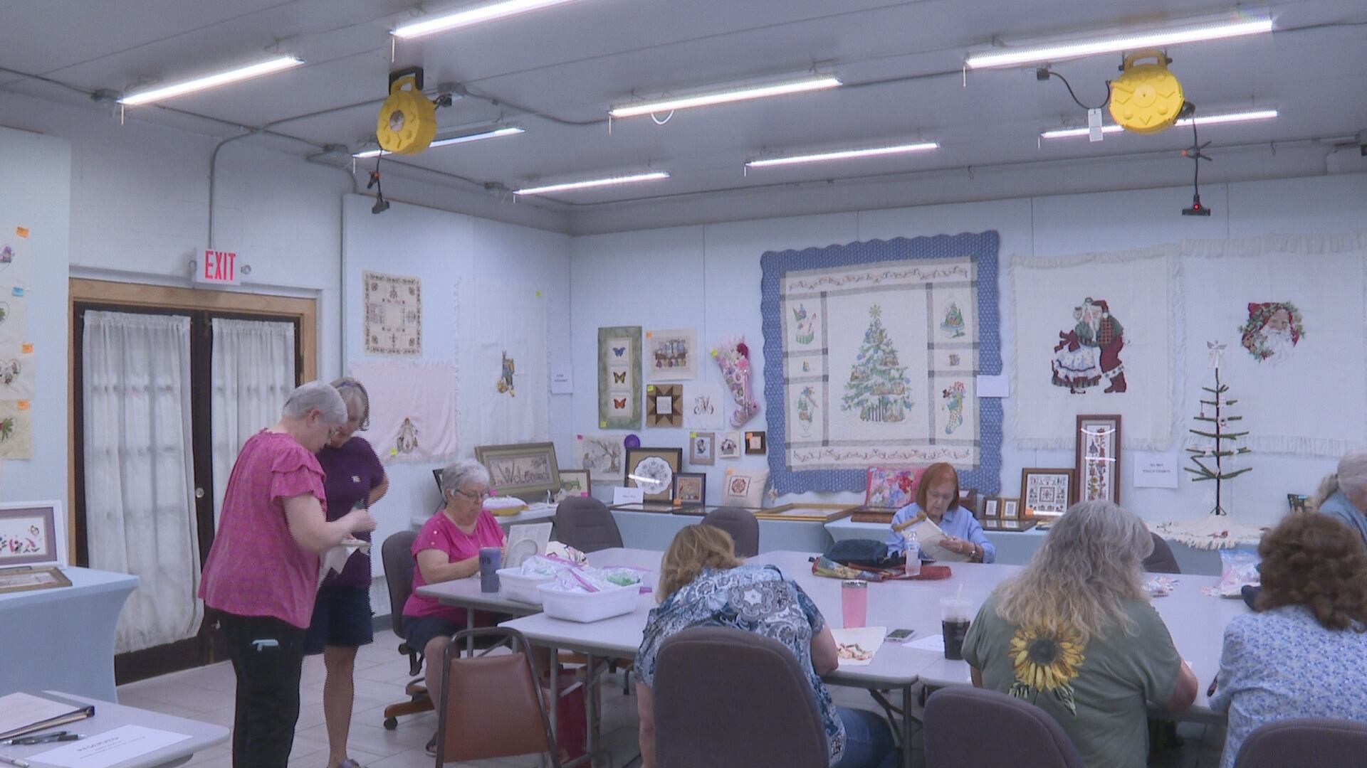 World Embroidery Day celebrated in a Parkersburg quilt shop