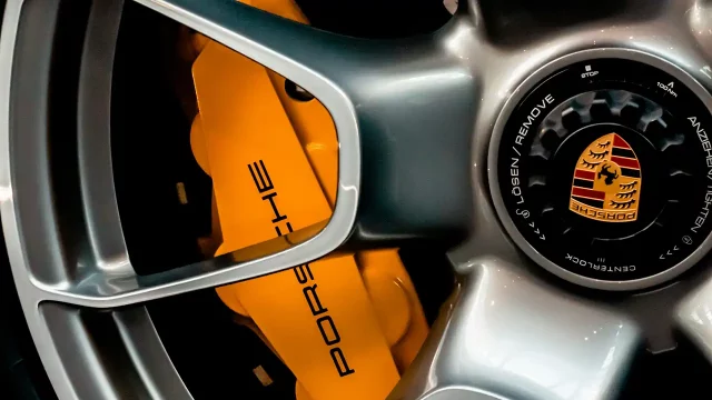 Porsche retirará del mercado más de 173,000 vehículos por esta razón