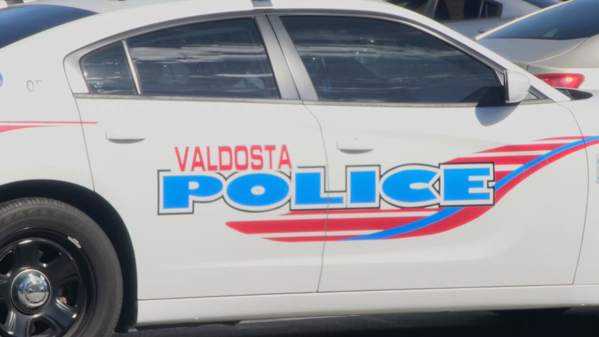 Valdosta man arrested after allegedly running over traffic camera