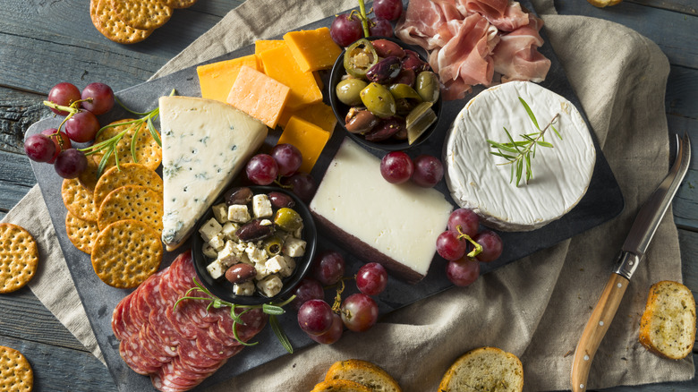 The Ultimate Guide To Building A Charcuterie Board