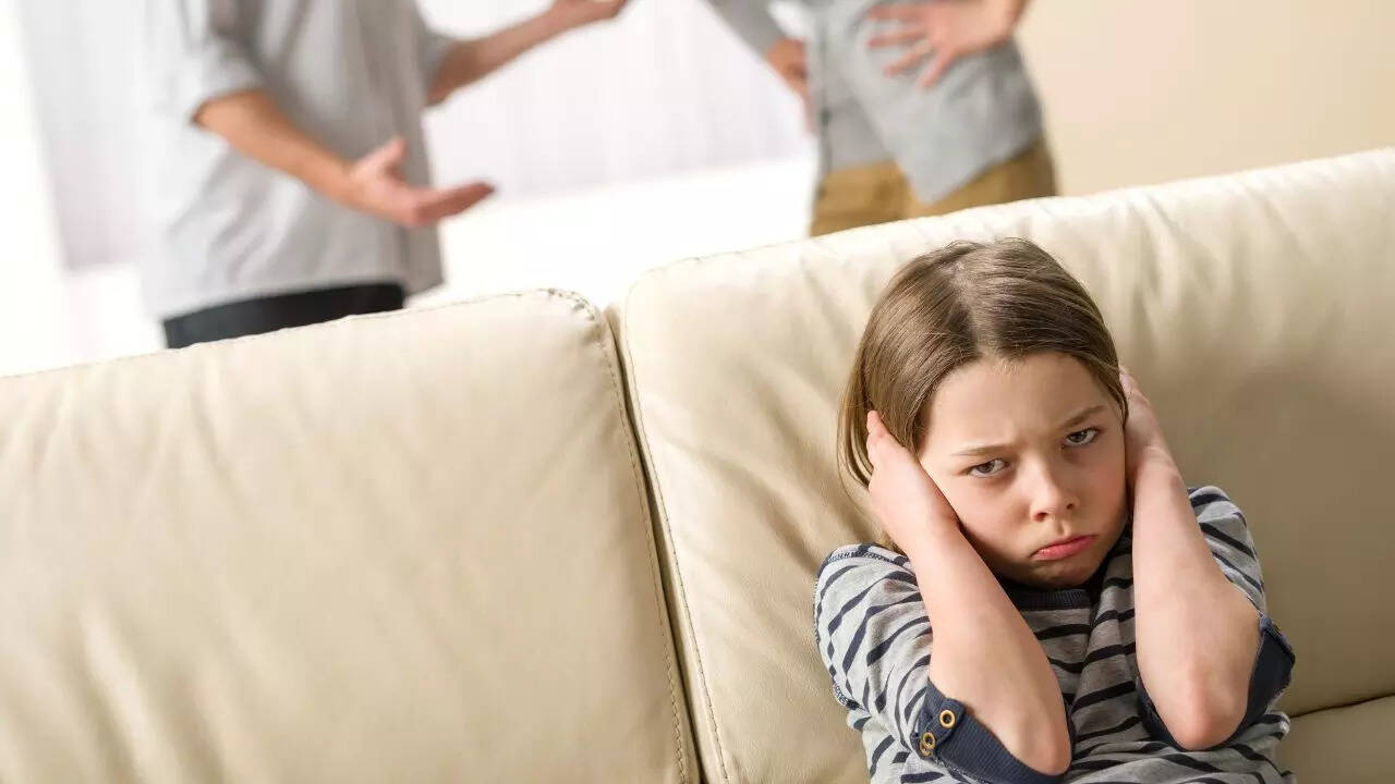 5 things parents should never discuss in front of their kids