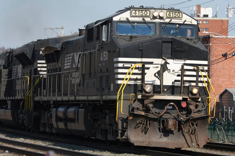 Will Norfolk Southern buyout by Union Pacific mean layoffs in Harrisburg?