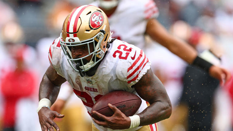 49ers reportedly work out veteran RBs Jeff Wilson Jr., D'Ernest Johnson