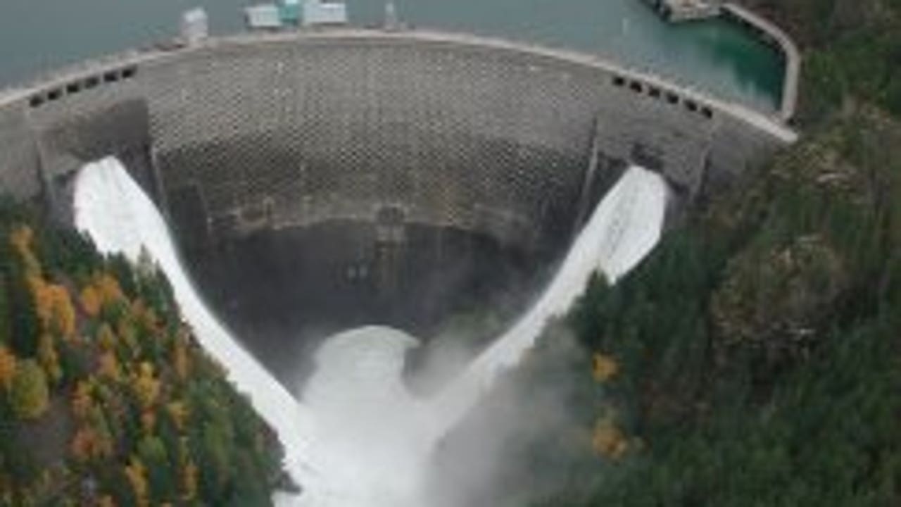 Farmers call foul, accuse Seattle City Light of Skagit County land grab