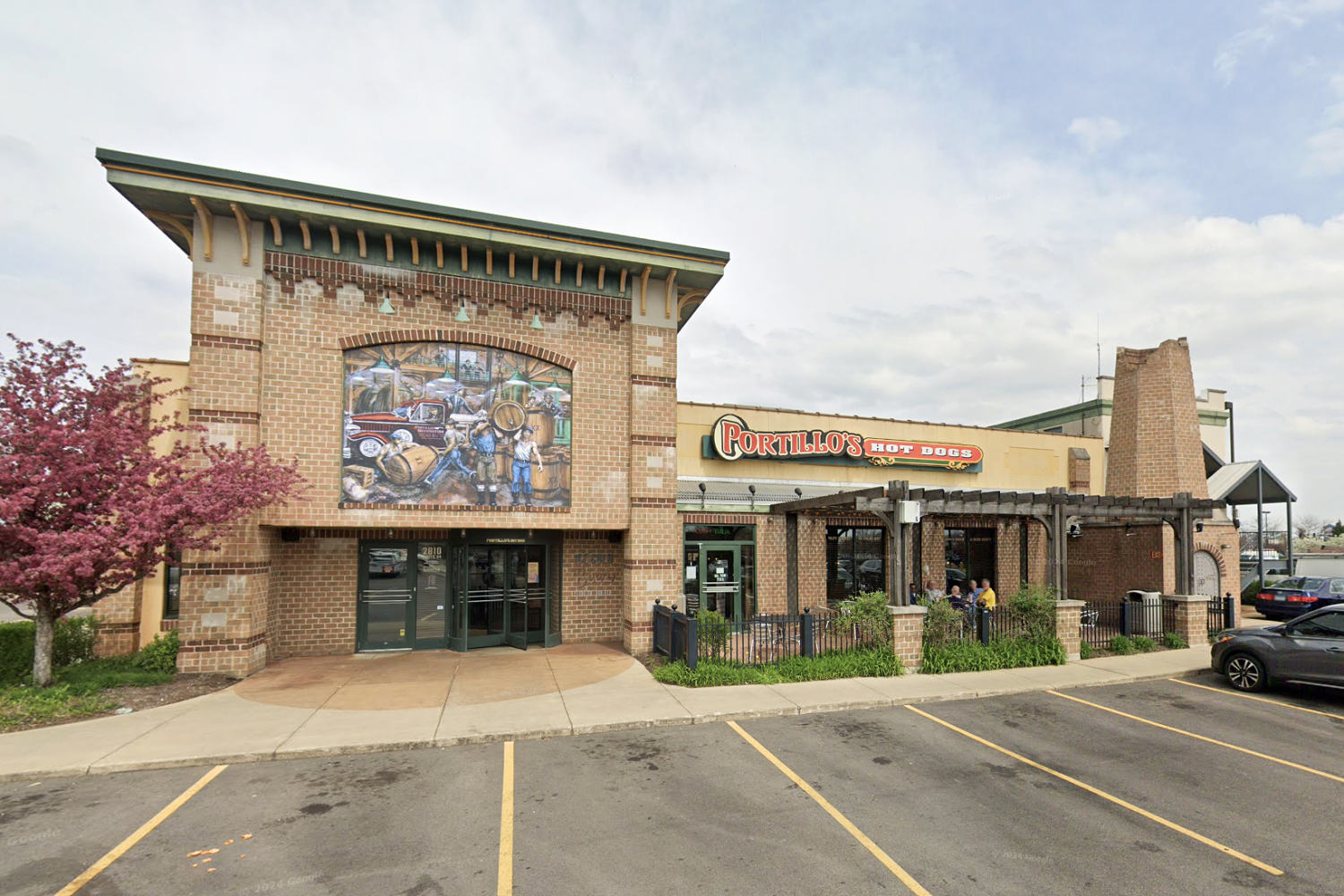 2-year-old killed when car crashes into suburban Chicago restaurant