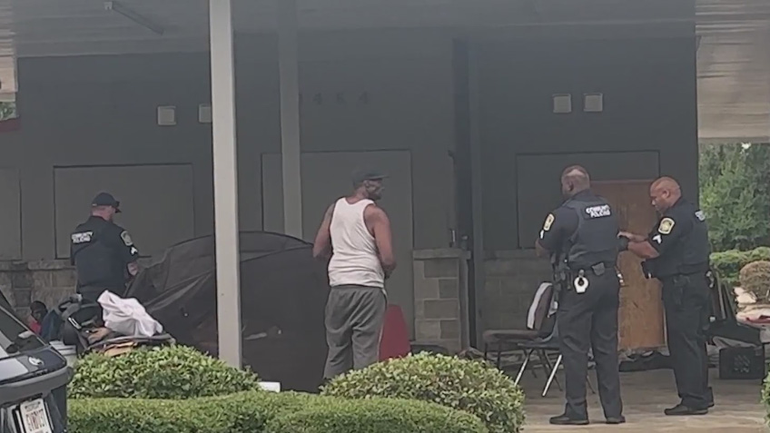 Columbus police take compassionate approach as city weighs homeless ...