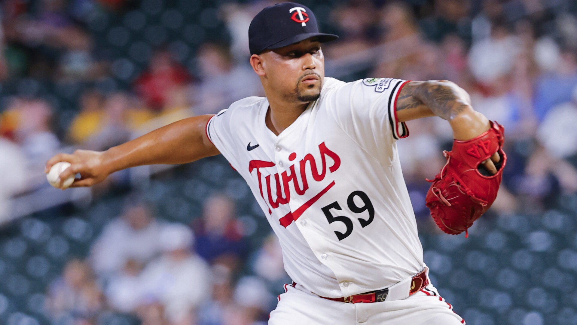 Report: Phillies acquire hard-throwing reliever Jhoan Duran in trade ...