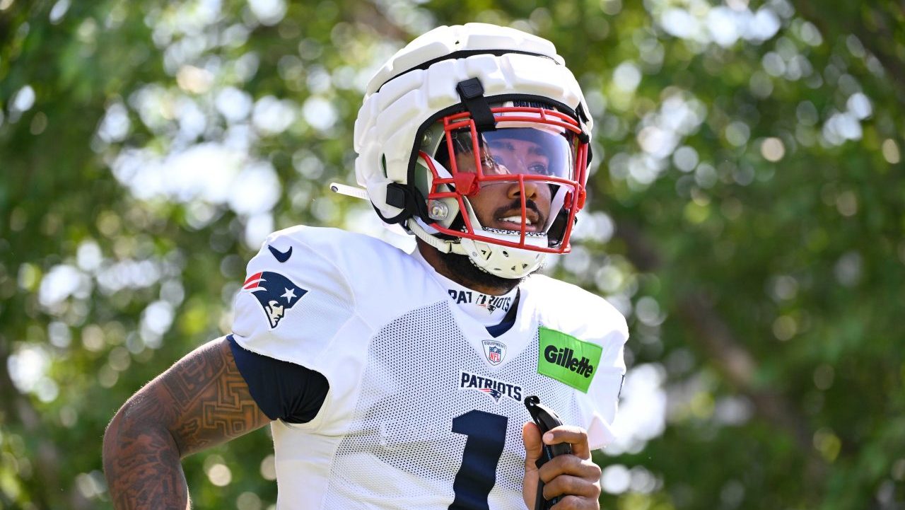 Polk brushes off rough rookie year; Curran and Perry react to WR's remarks