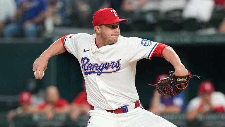 Rangers Move Jacob Webb to Injured List, Promote Luis Curvelo
