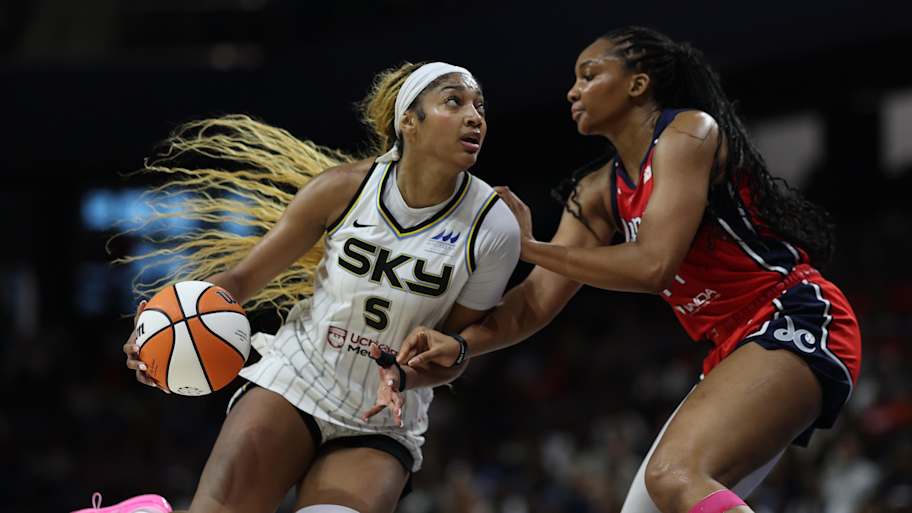 WNBA Fans Sense Candace Parker Shade in Cryptic Angel Reese Post