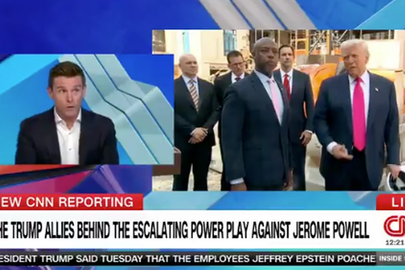 CNN halts show for breaking alert - and it's bad news for Trump power play