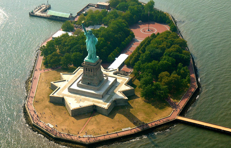 Stunning sights around the world that look even better from above