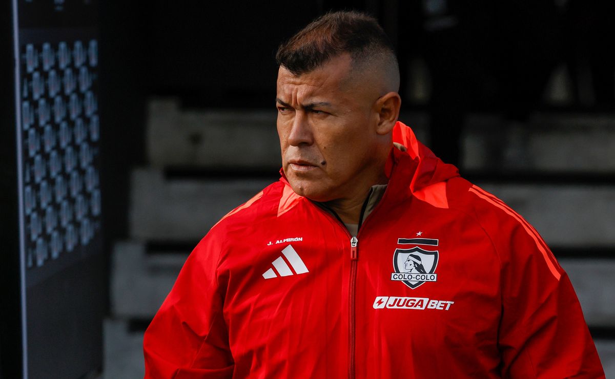 Juan Cristóbal Guarello destroza a Jorge Almirón y pide su salida ...