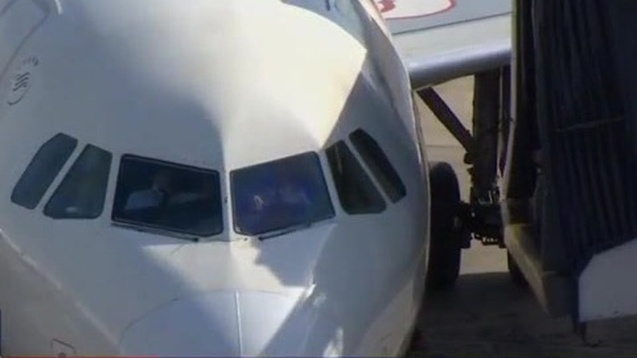Ex-girlfriend of Delta pilot arrested at SFO also charged