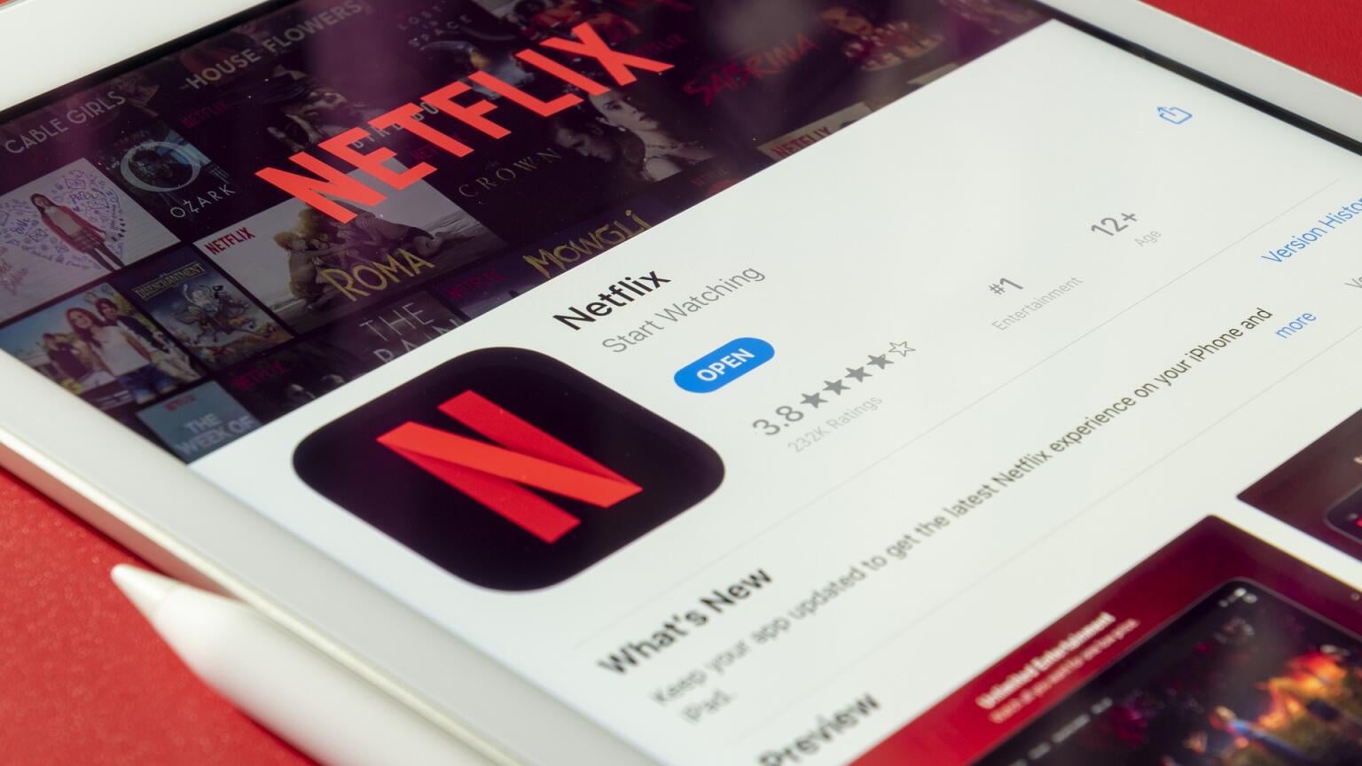 What subscription tiers does Netflix offer?