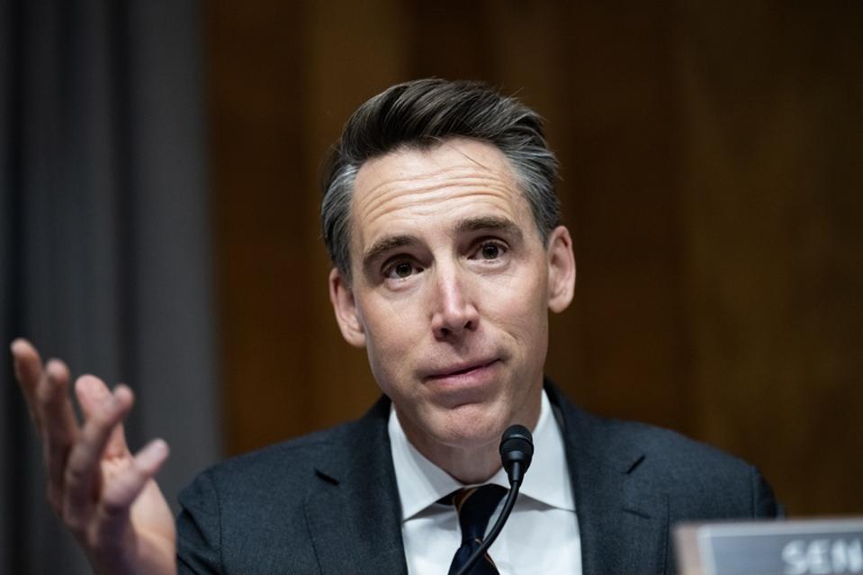 Trump Blasts Hawley As ‘Second-Tier Senator’ After He Votes To Ban ...