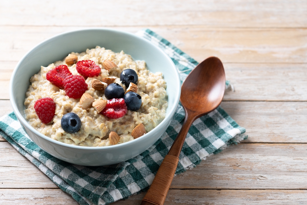 13 Low-Acid Foods That Can Help Ease Acid Reflux Naturally