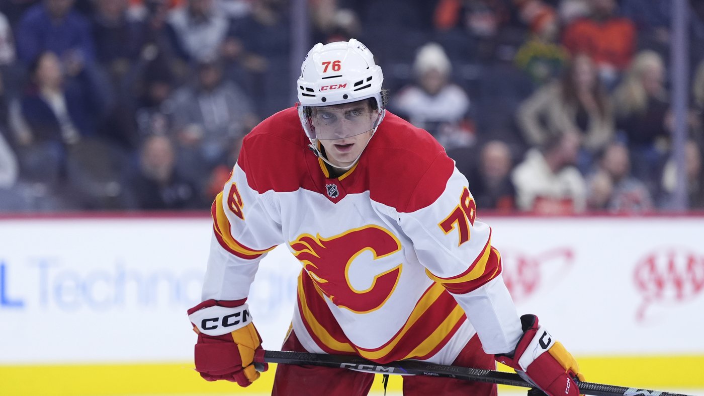 Calgary Flames sign Martin Pospisil to three-year contract extension