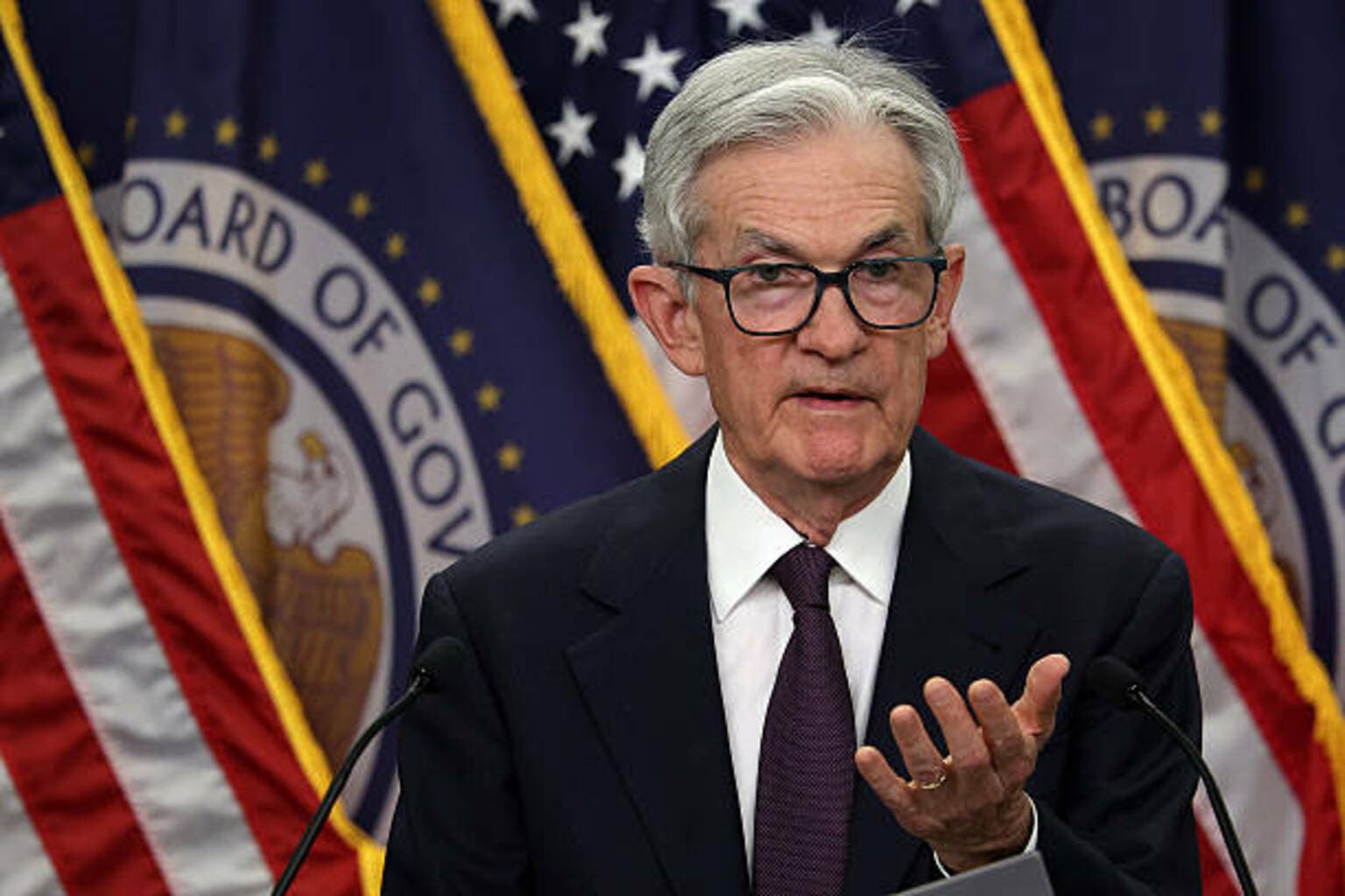 Powell heads to Jackson Hole amid conflicting economic signals