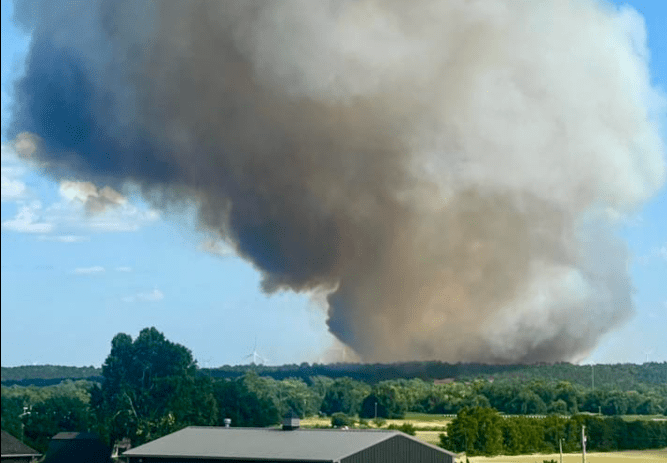 Fire crews battle fire near Fort Cobb