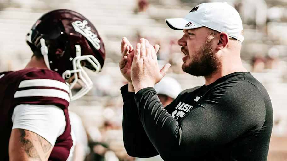 Shapen returns, Holecek rebuilds Mississippi State quarterbacks