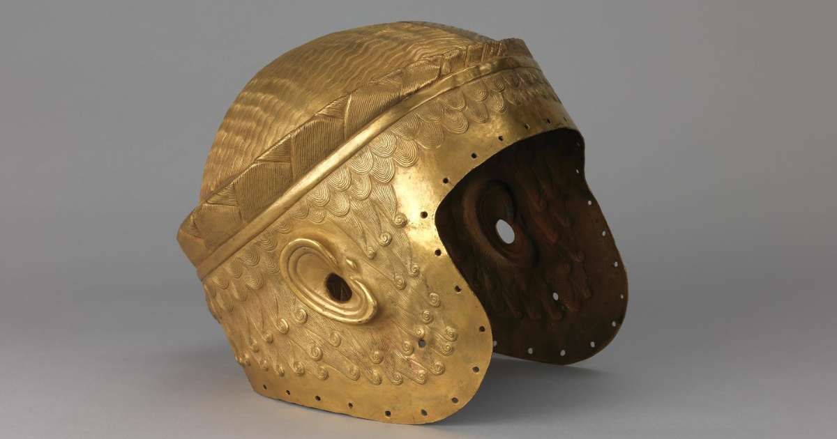 Archaeologists Unearth Ancient Sumerian Royalty's Helmet in Mesopotamia ...