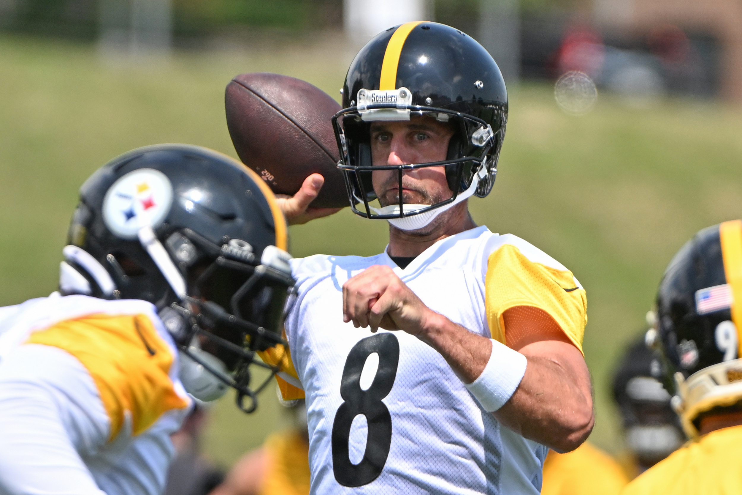 Steelers Center Zach Frazier Continues To Impress Aaron Rodgers: 'So ...