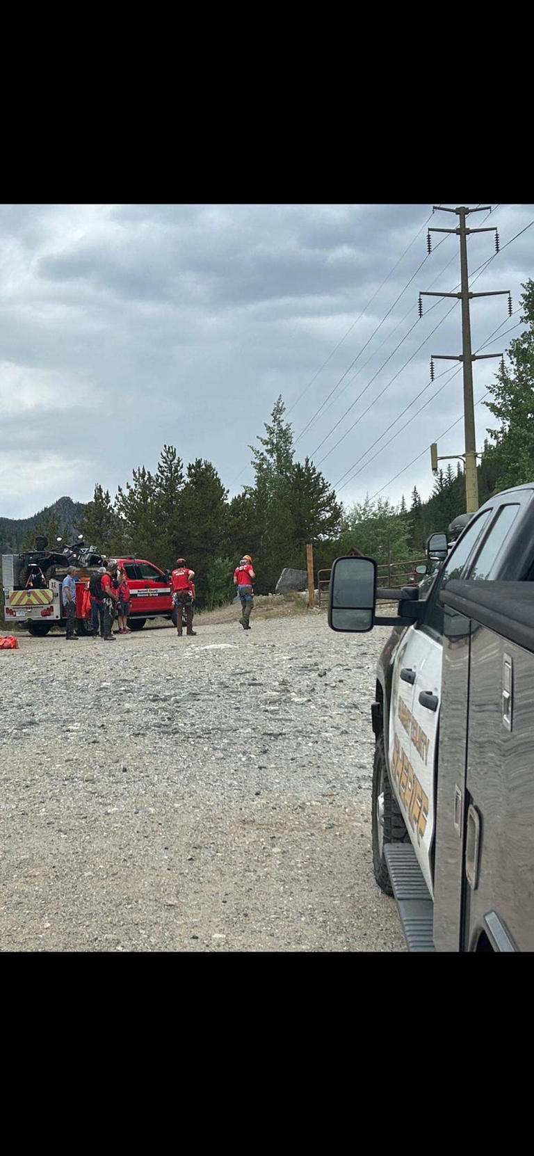 Climber carrying group's gear falls to death, stranding others in ...