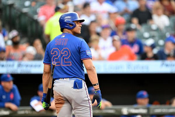 Mets' Juan Soto out of lineup after fouling ball off foot