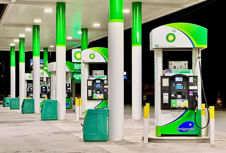 5 Mistakes Drivers Make When Filling up the Tank