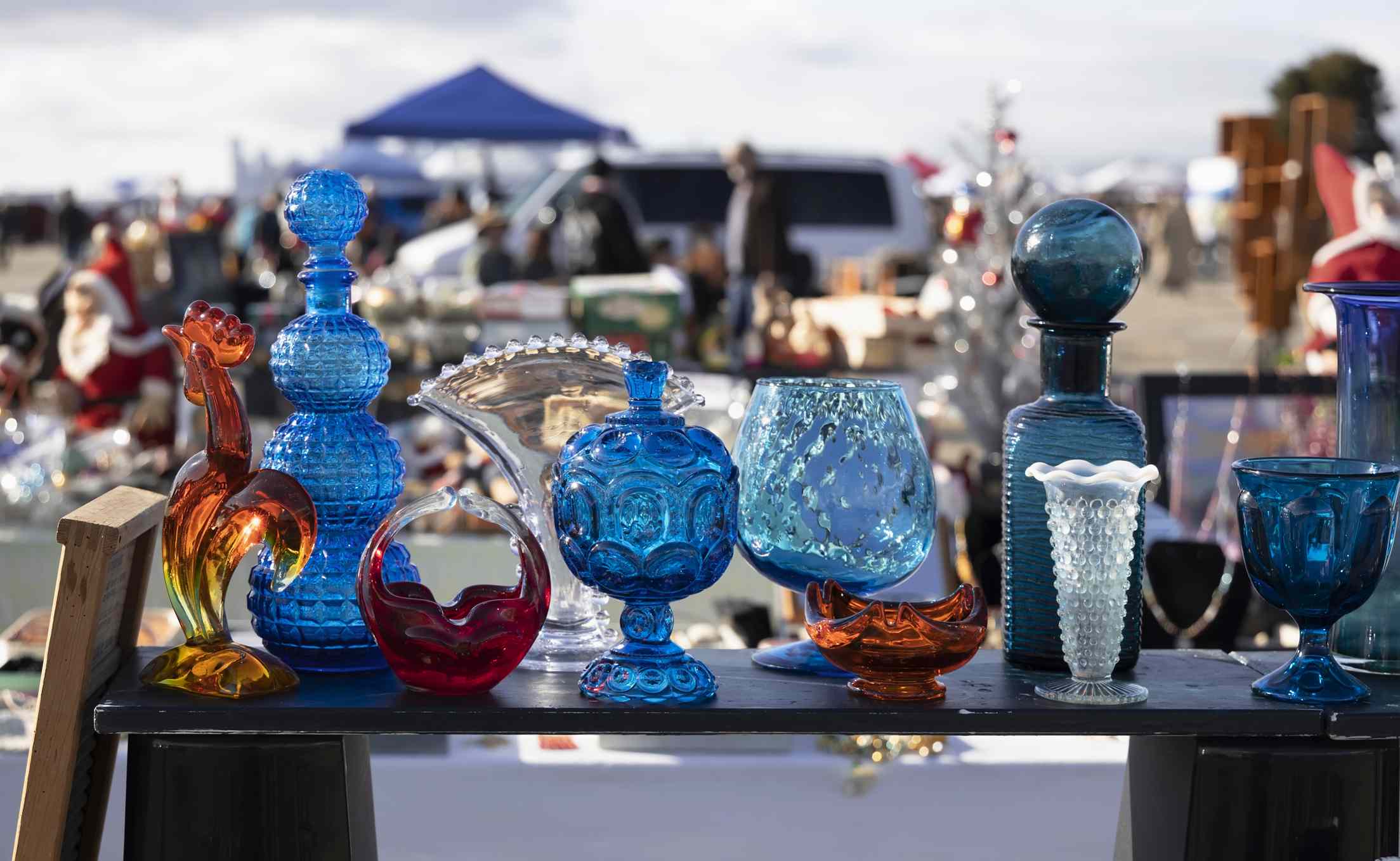 8 flea market finds you should always grab if you see them