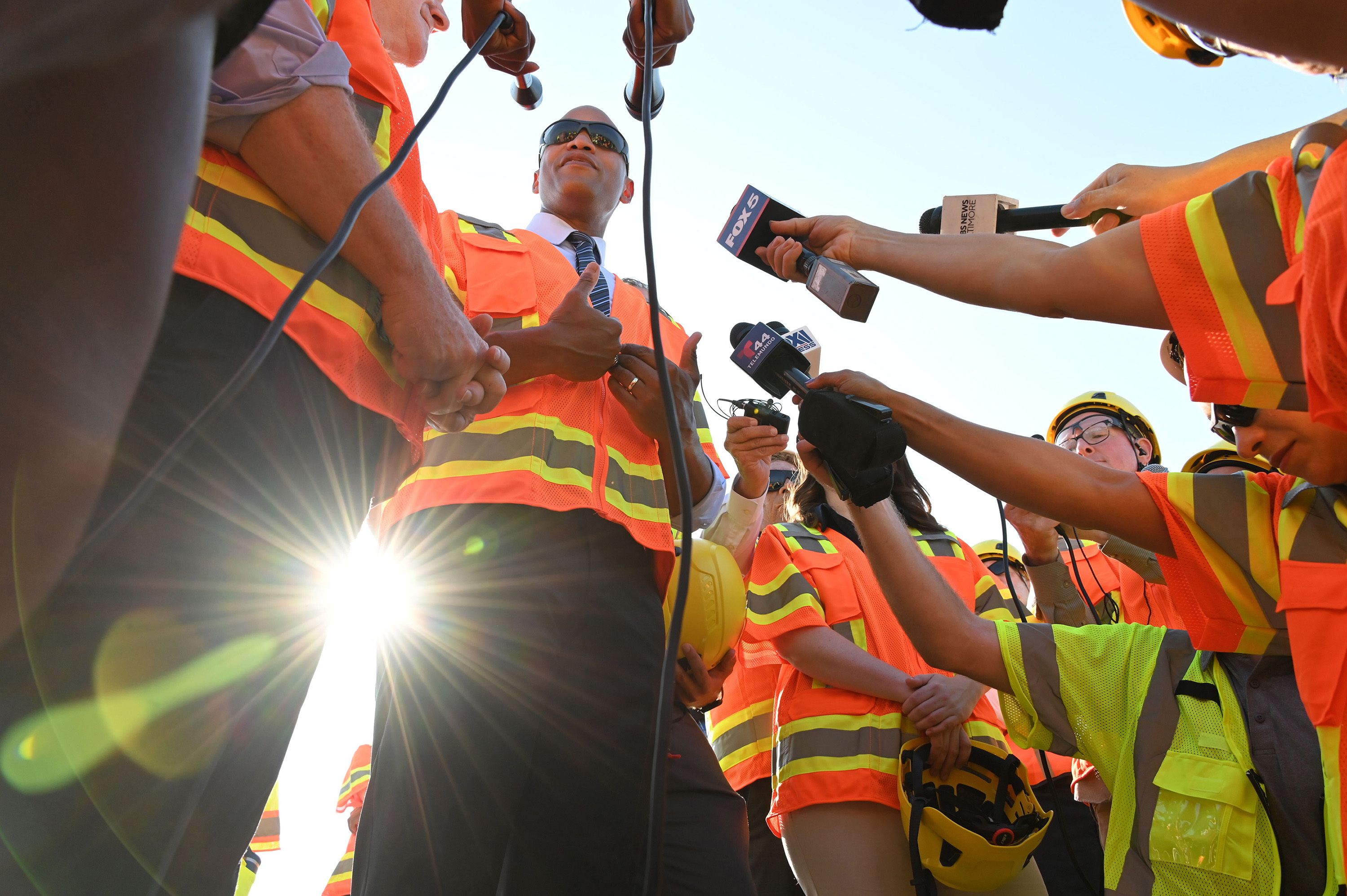 Officials tour ‘breathtaking’ Key Bridge demolition site in Baltimore