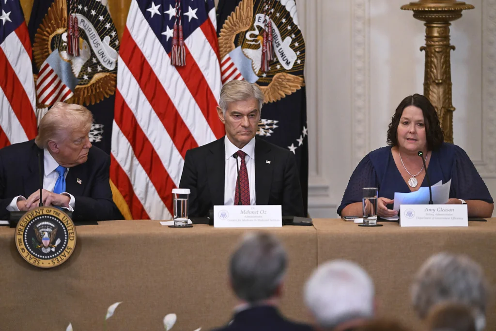 DOGE administrator Amy Gleason makes rare appearance at White House ...