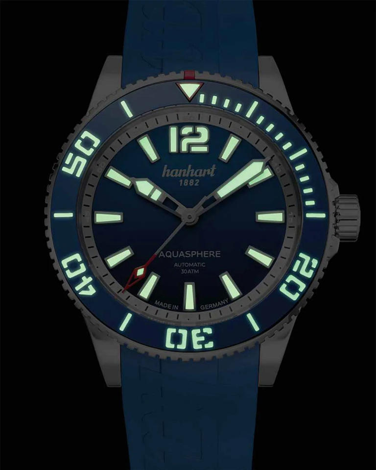 This Sporty Automatic Dive Watch Packs Two Crucial, Frequently Excluded ...