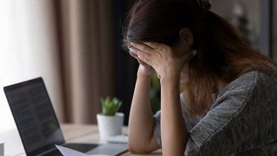 Woman breaks down after being told to work from office on Diwali ...