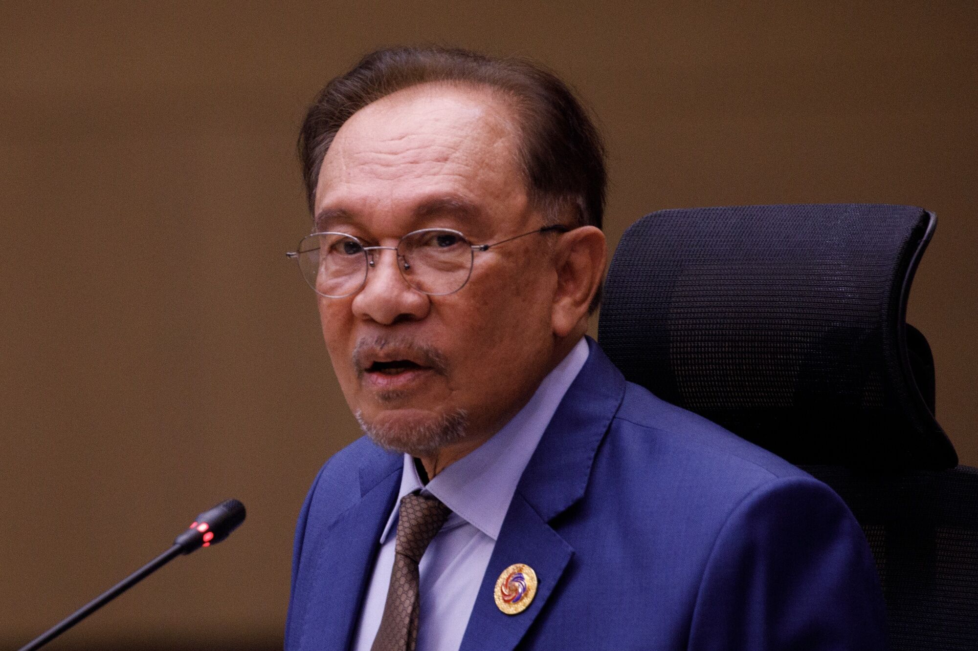 Anwar Sets Malaysian Growth Plan Before Trump Unveils Trade Deal