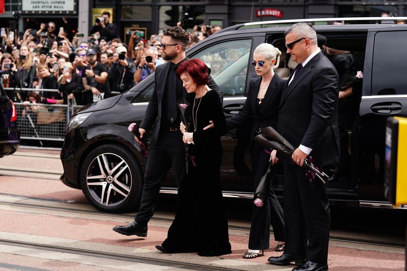 Ozzy Osbourne fans 'heartbroken' upon noticing Sharon Osbourne's ...