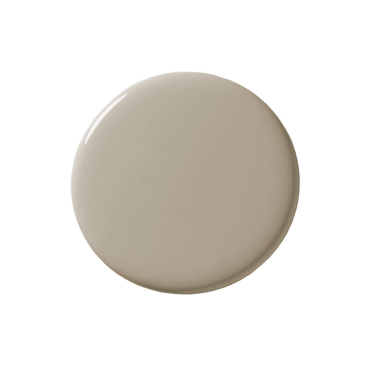 We Asked 20 Designers for Their Favorite Paint Colors for Windows