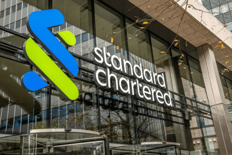 Standard Chartered wealth arm booms in volatile second quarter