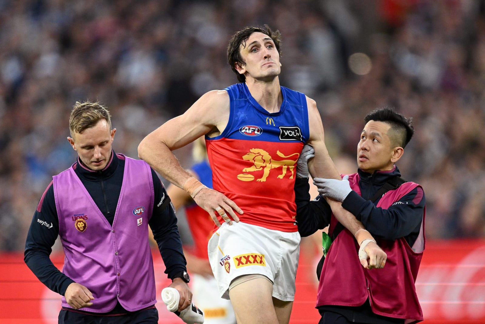 Brisbane coach’s dismissive response on wounded ruckman