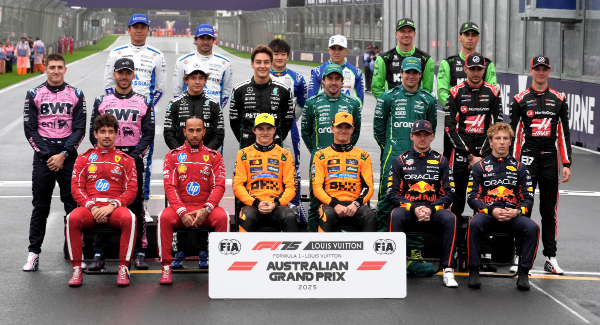 F1 Driver, 25, Gives Competitors the Middle Finger at the Airport ...