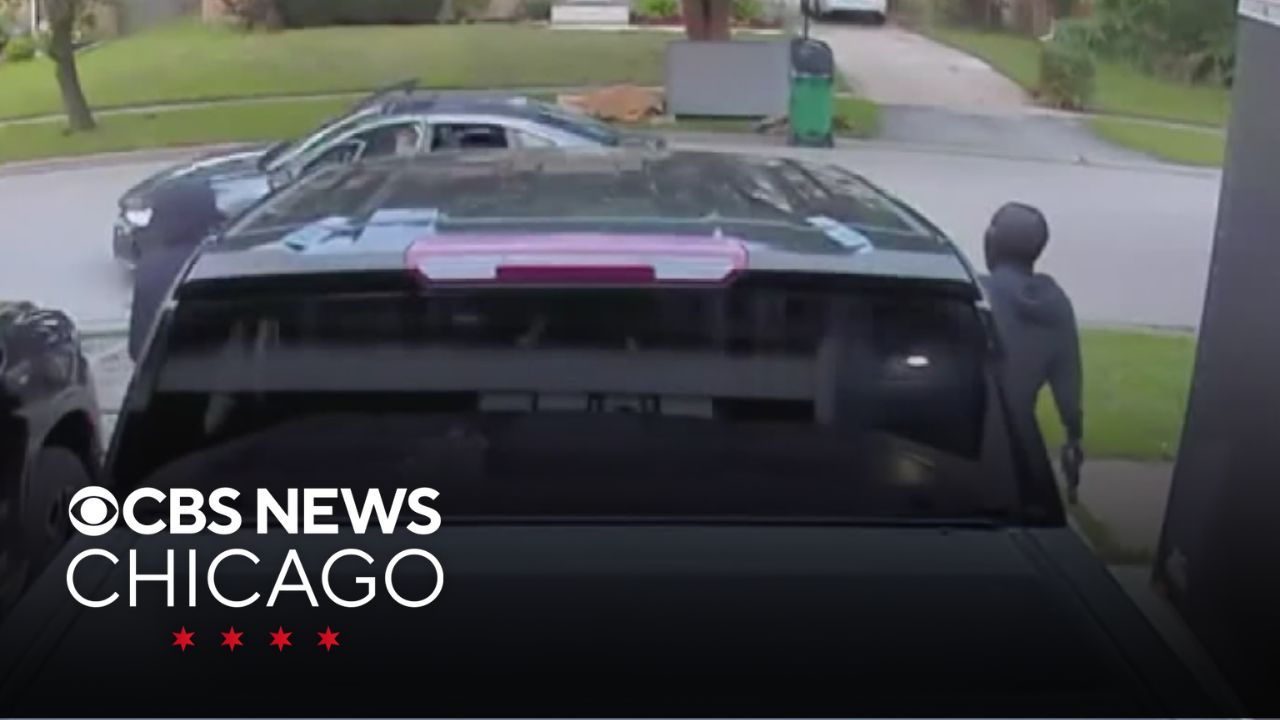 Armed thieves target cars in Chicago's southwest suburbs