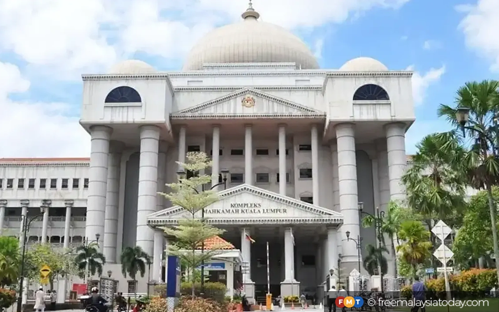 Maximum fines for duo over failure to report RM4mil MEX II bribe