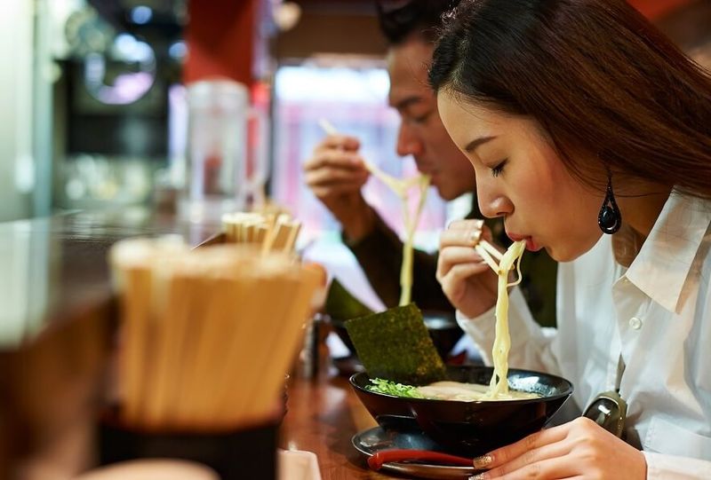 20 Unusual Dining Customs From Around The Globe