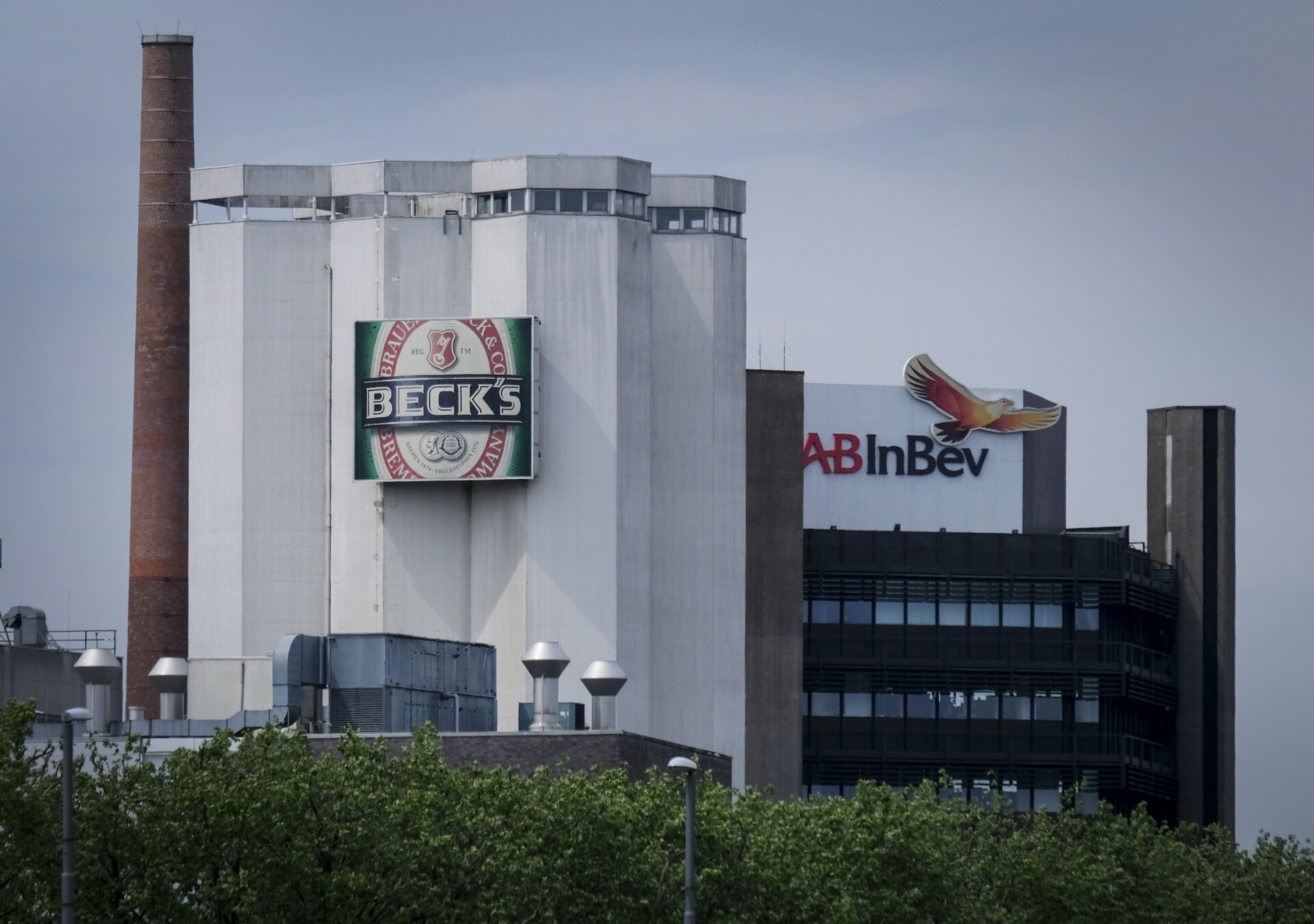 AB InBev: Με 3 δισ. παίρνει ξανά τον έλεγχο των εργοστασίων της στις ΗΠΑ