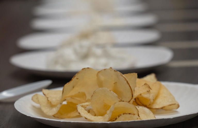 The Gold'N Krisp potato chips story is a family affair