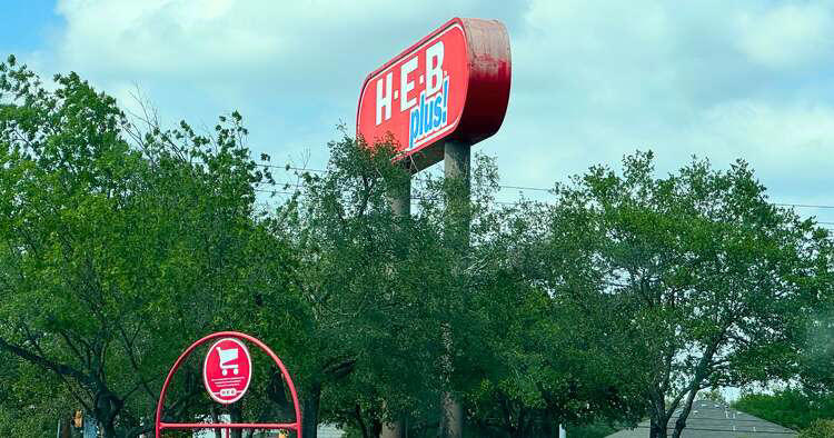 A decade later, H-E-B revives plans for North Texas store on long-held ...