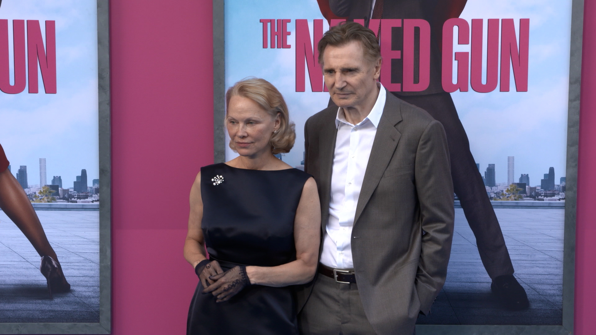 Liam Neeson and Pamela Anderson are absolutely Smitten for Real!
